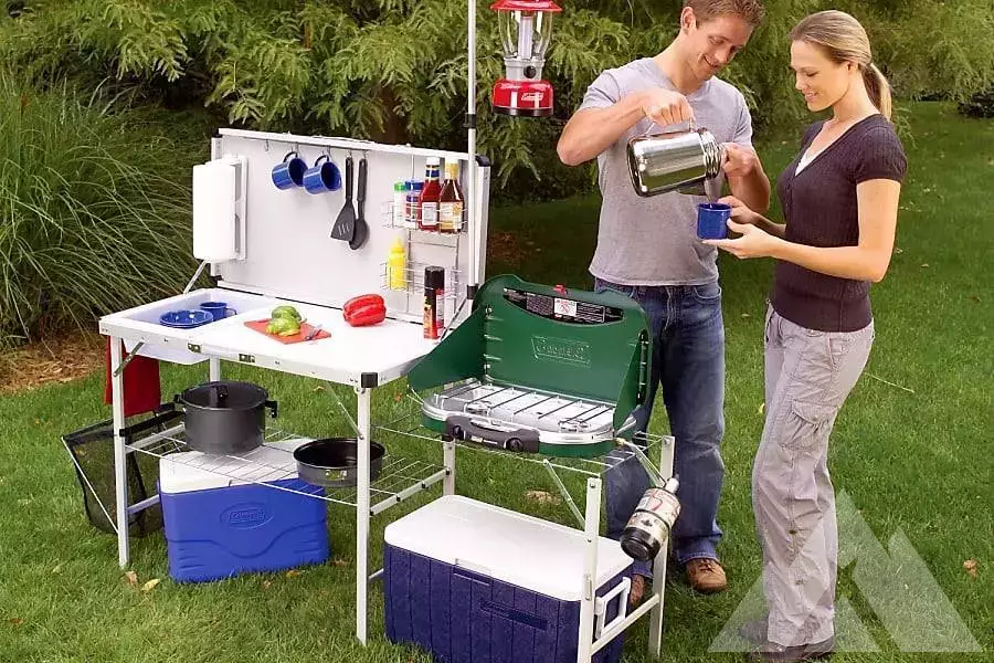 Blue AWD Nissan Pathfinder w/Rooftop Tent for Rent in , Hawaii