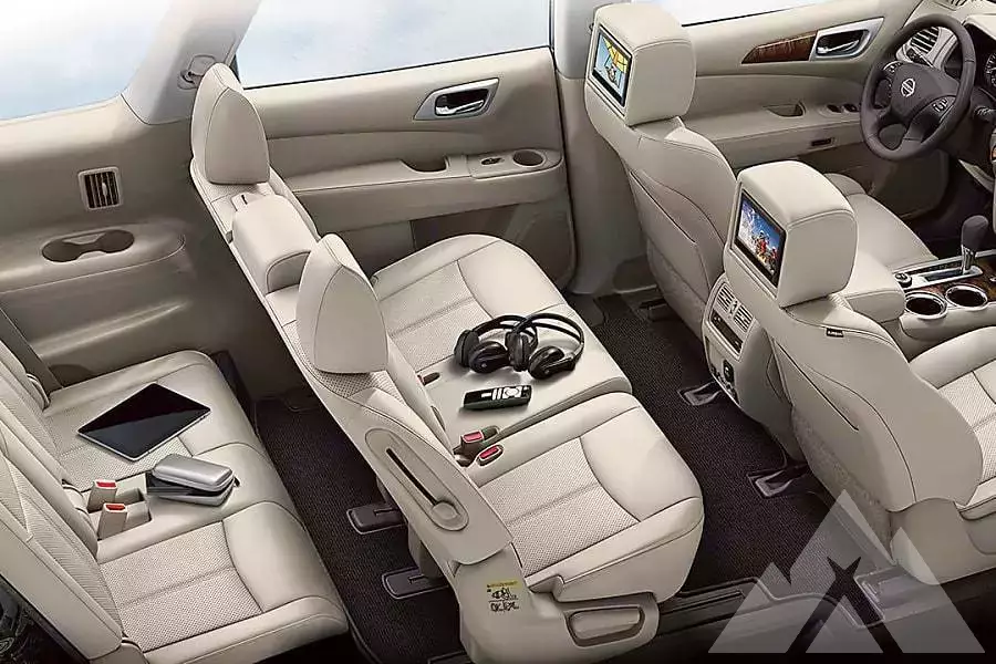 Blue AWD Nissan Pathfinder w/Rooftop Tent for Rent in , Hawaii