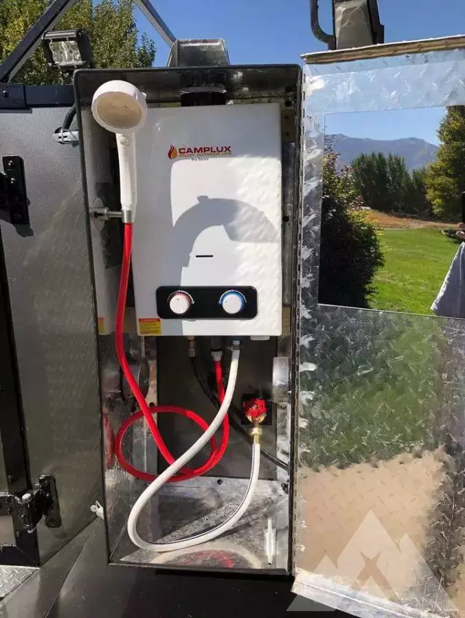 2022 2022 Square Drop Trailer - Overland for Sale