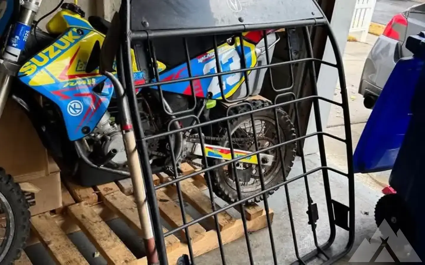 THULE CANYON XT – Used for $ 175.00 | Bluffdale, Utah on BaseCamper