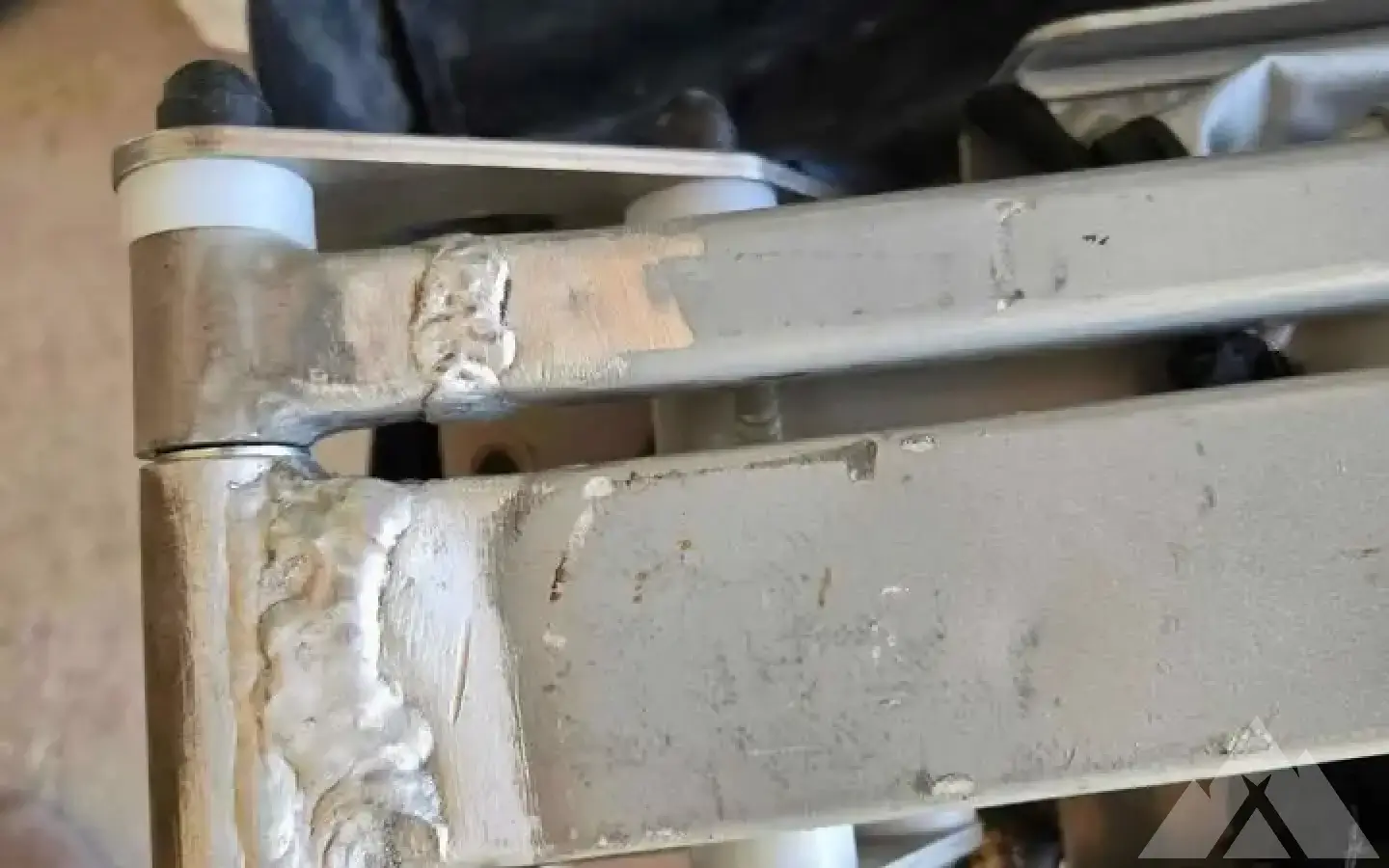 Alu Cab Shadow Awn – Used for $ 500.00 | Reno, Nevada on BaseCamper