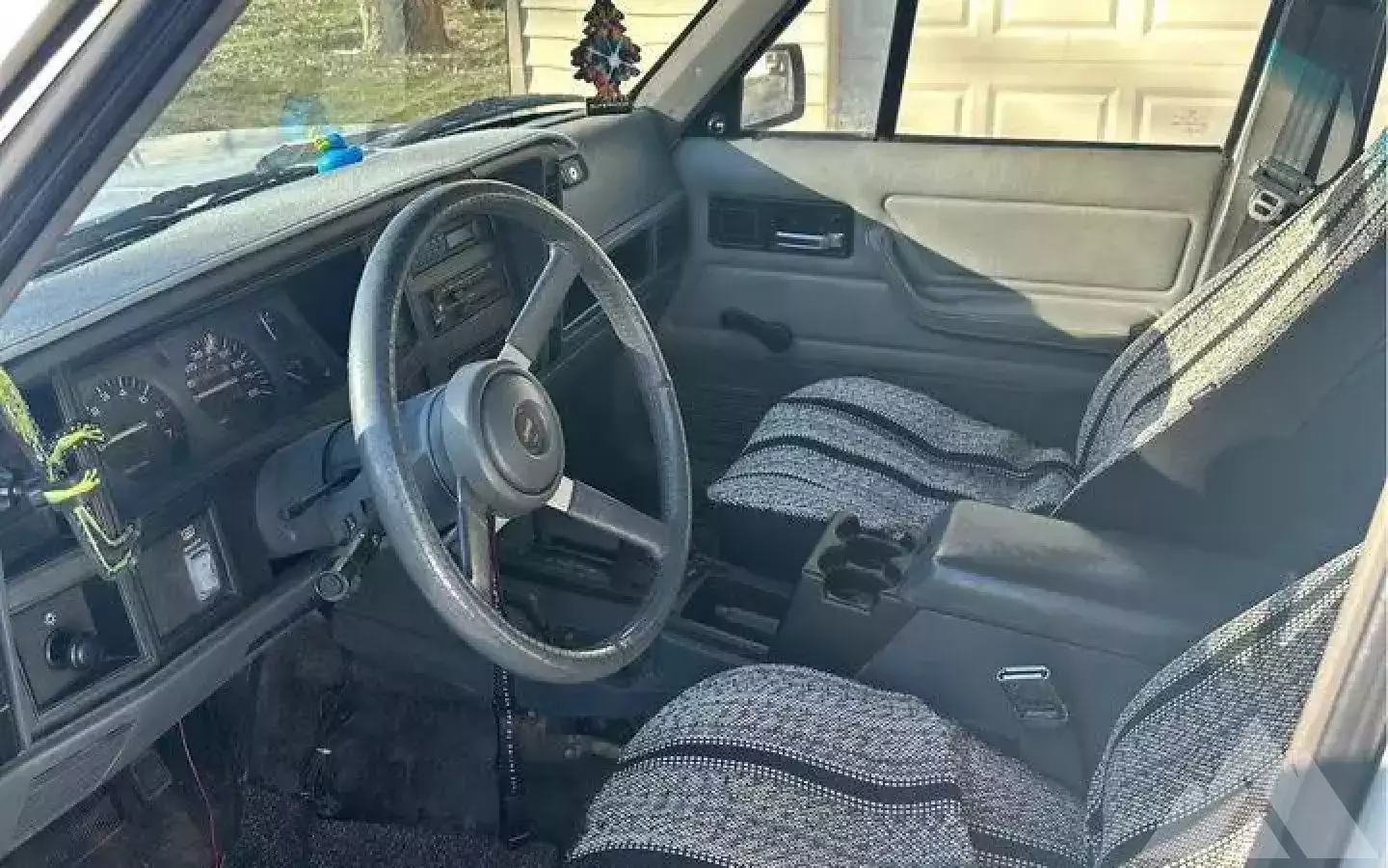 1993 Jeep Cherokee Overland Rig for Sale in Herriman, Utah | 255000 miles