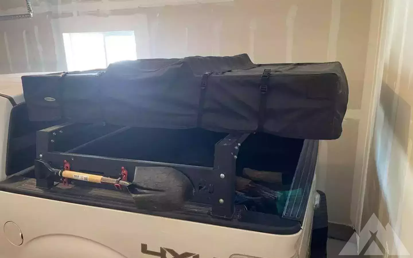 Smittybilt overland xl roof top tent and bed rack | Roof Top Tent for ...