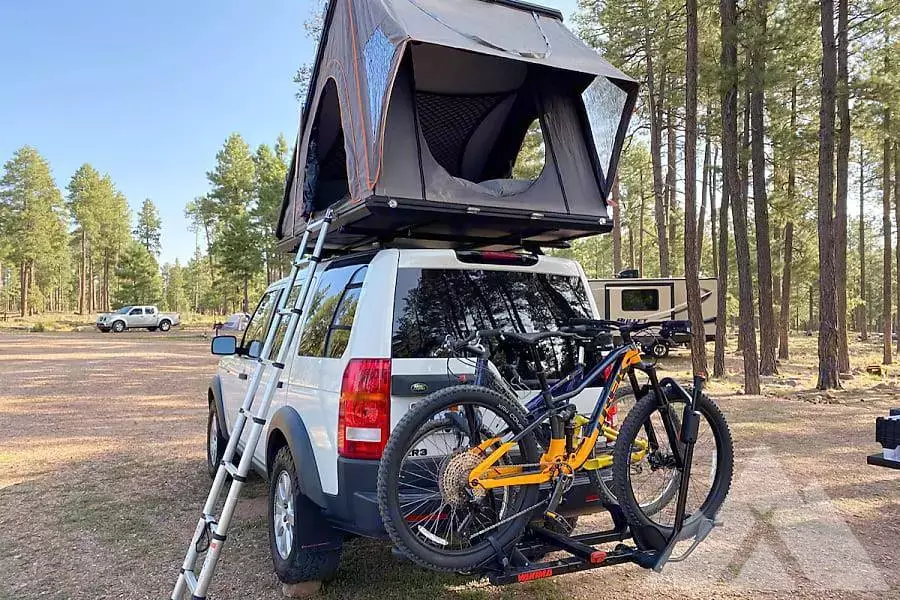 Land Rover LR3 with Roof top tent for Rent in Glendale, Arizona