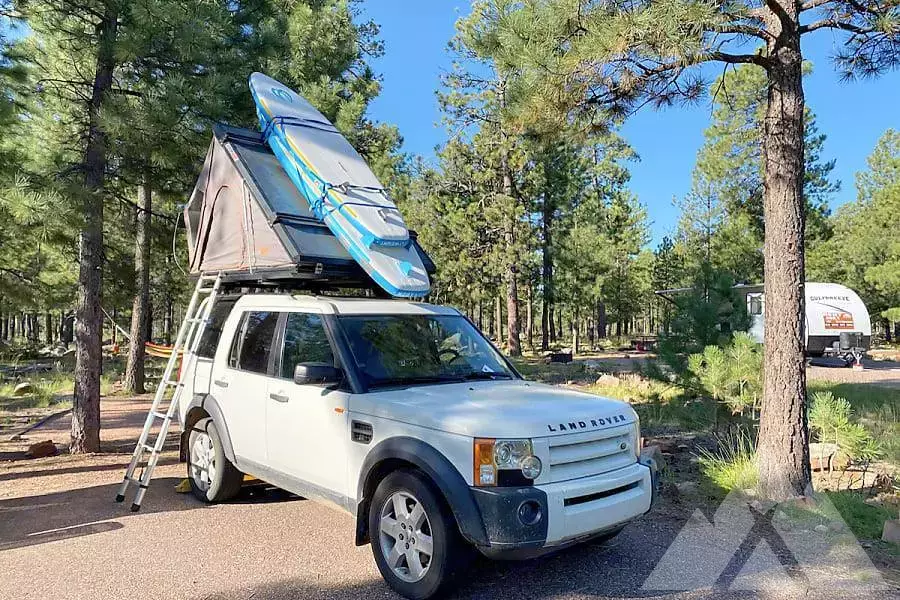 Land Rover LR3 with Roof top tent for Rent in Glendale, Arizona