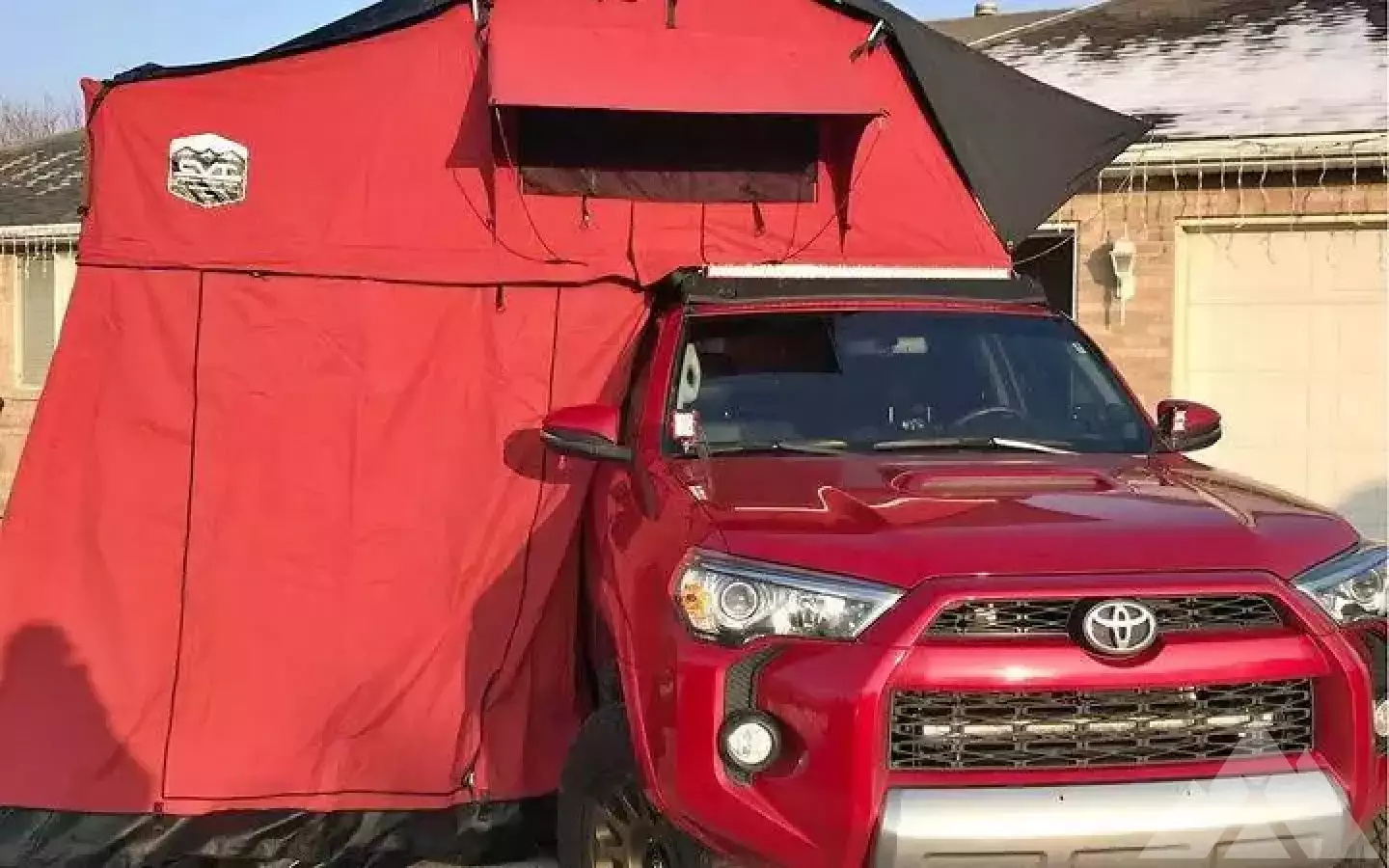 CVT (Cascade Vehicle Tents) Mt. Rainier 3+ person | Roof Top Tent for ...