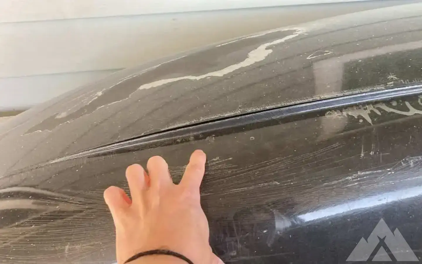 Thule Cascade XT Cargo Box – Used for $ 150.00 | Lafayette, Colorado on BaseCamper