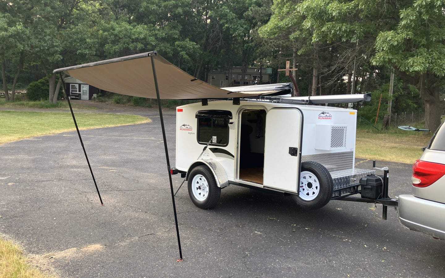 2021 Runaway rangerunner for Rent in Baraboo, Wisconsin | lbs, 11 ft