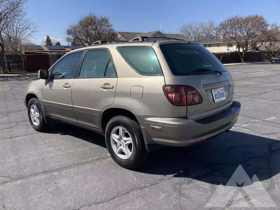 2000 Lexus RX 300 Overland Rig for Sale in Orem, Utah | 88673 miles