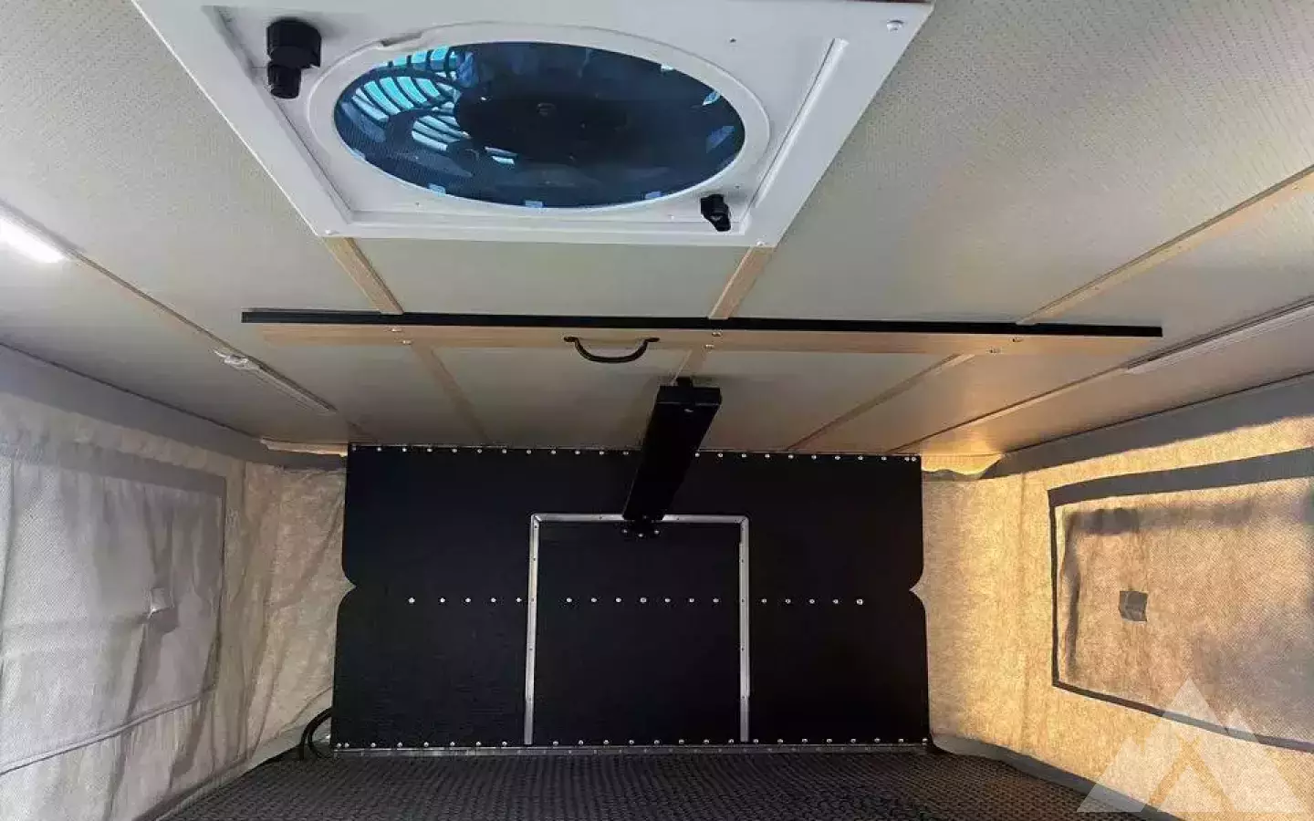 Used 2017 Four Wheel Camper Swift for sale in Salt Lake City, Utah