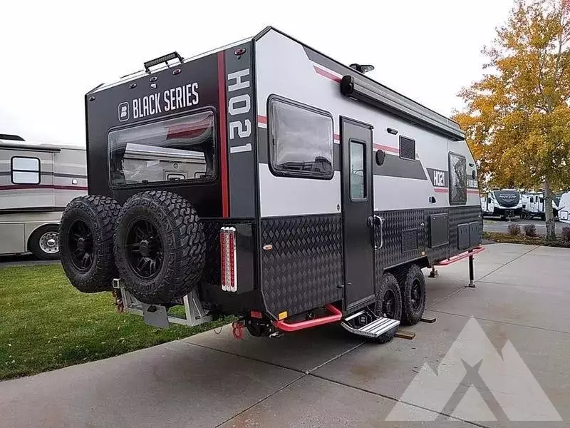 2022 2022 Black Series camper HQ21 for Sale
