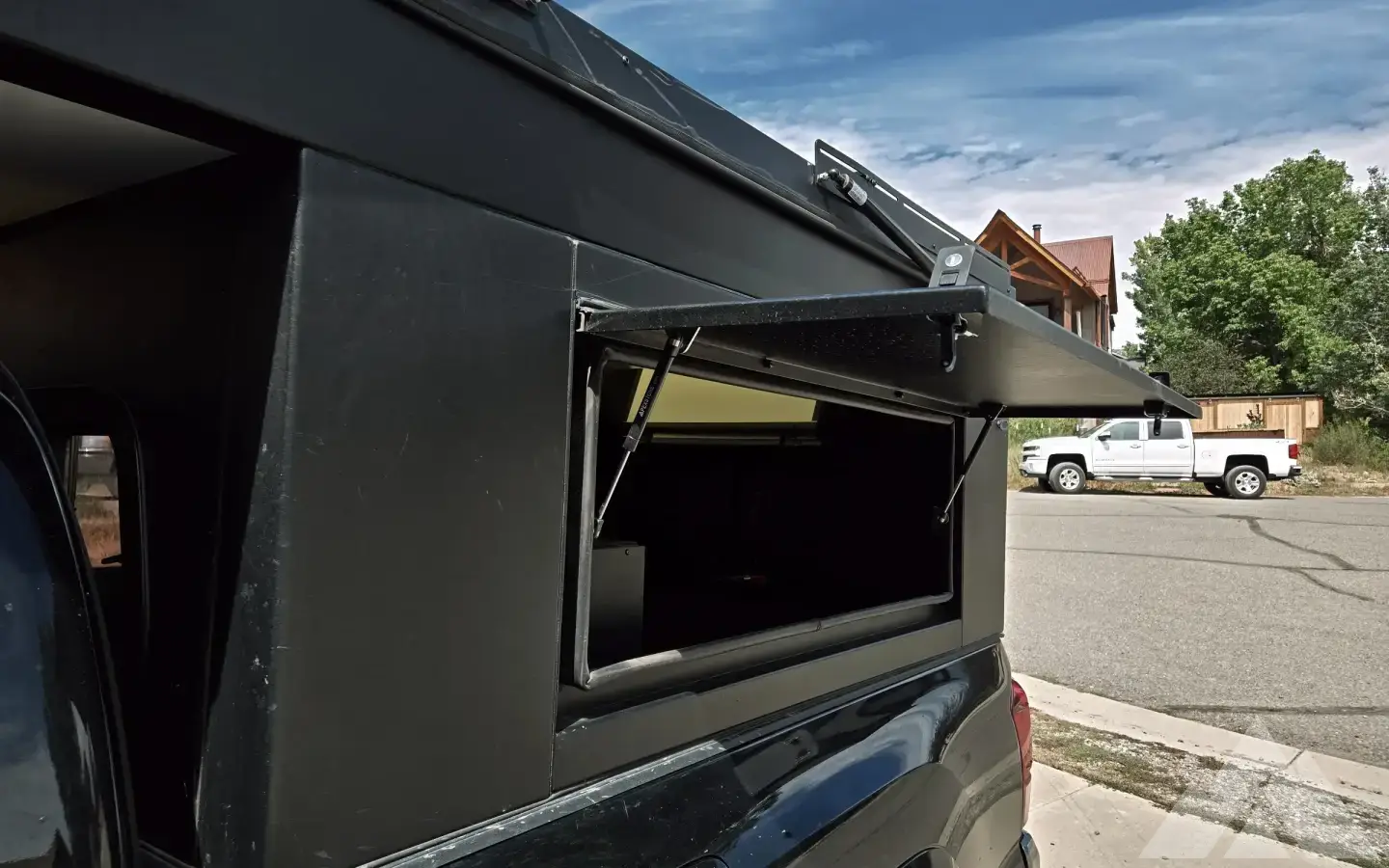 Used Oru Designs Bruin - 6 ft Bed - Pop-Up Camper for sale in ...