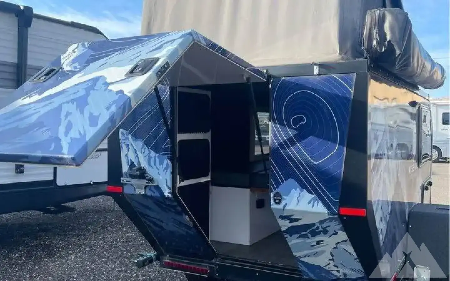 2020 2020 Forest River mission overland summit for Sale