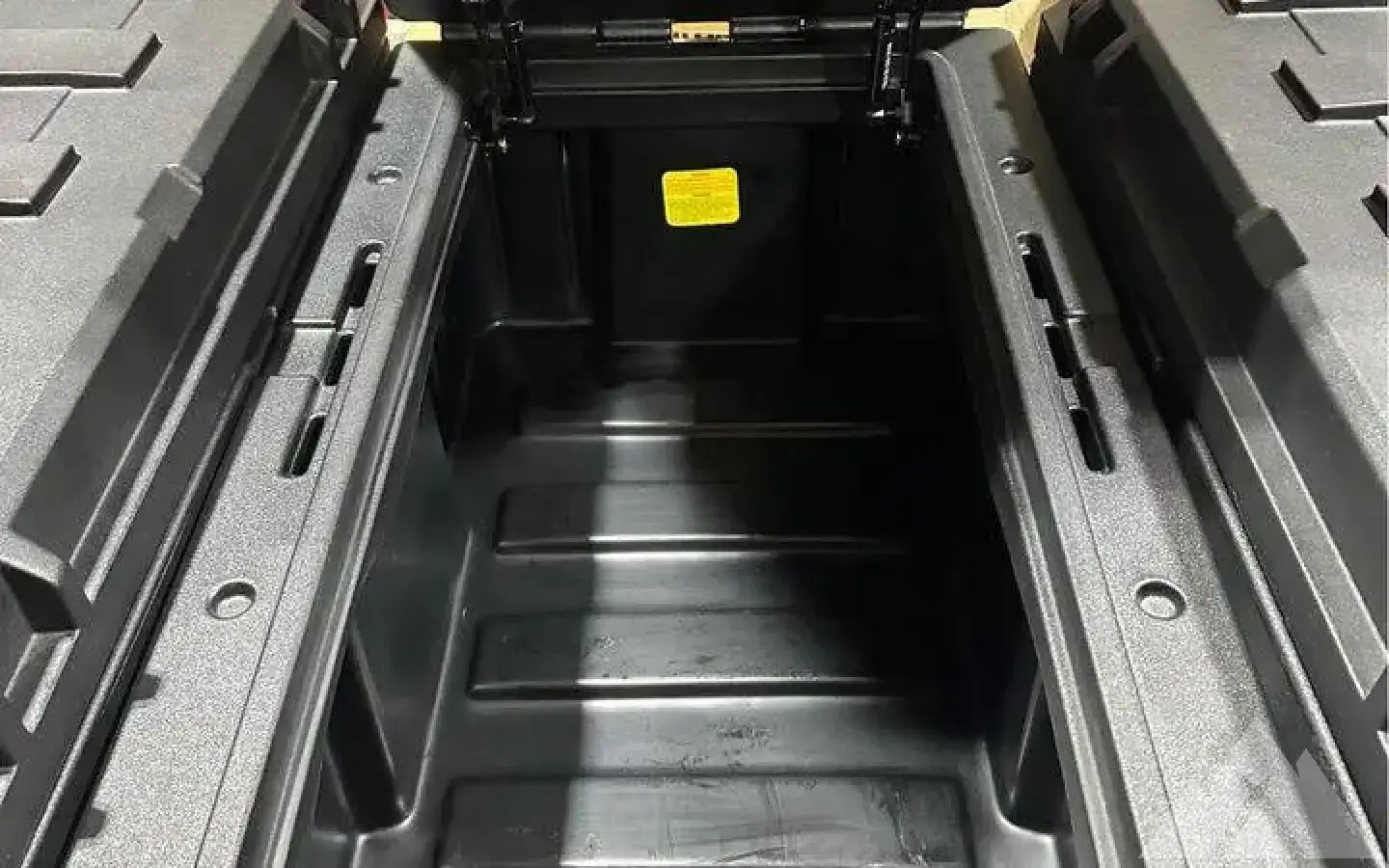 ROAM 105L Rugged Cases and Mounts - Black – New for $ 350.00 | West ...