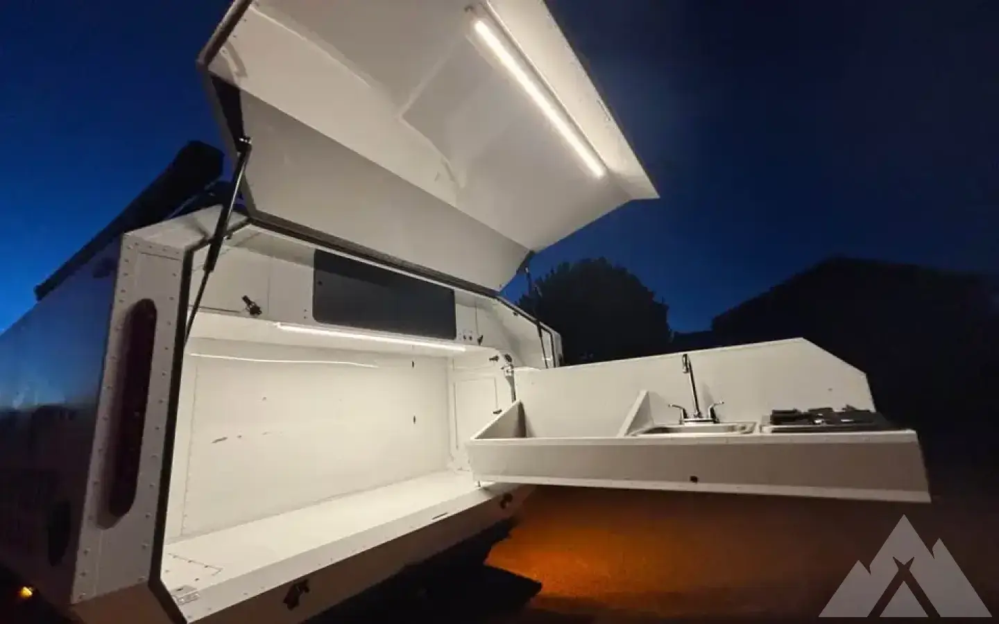 2023 2023 Mammoth overland for Sale