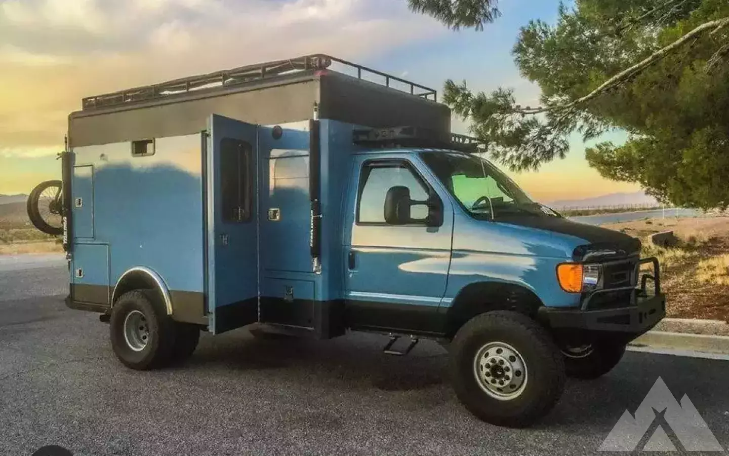 2006 Ford F350 Overland Rig for Sale in Denver, Colorado | 79000 miles