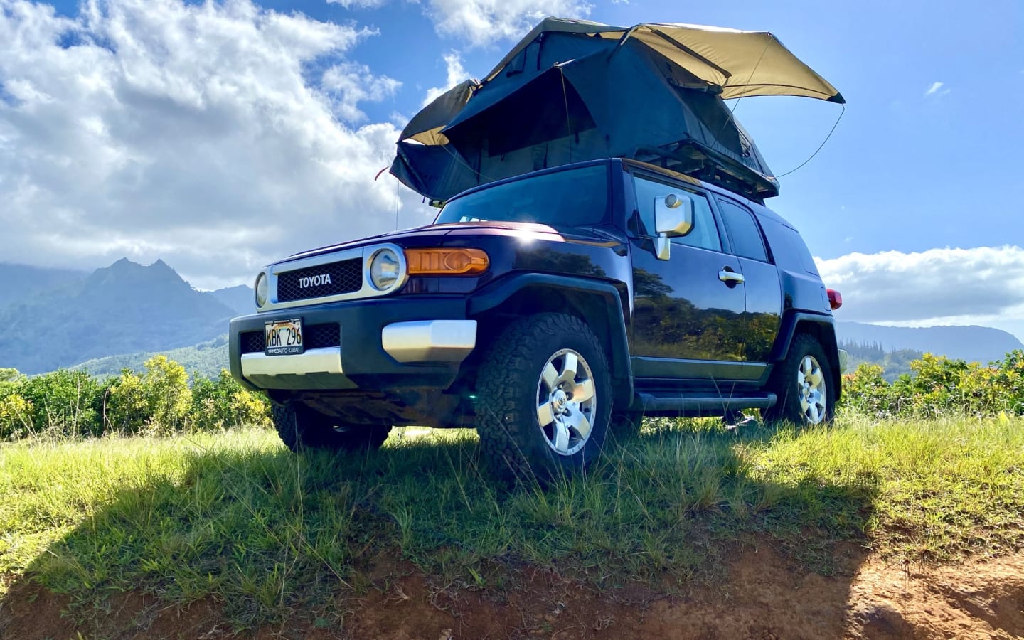 Our Magic Lifted FJ Cruiser Camper - Serenity for Rent in Anahola, Hawaii