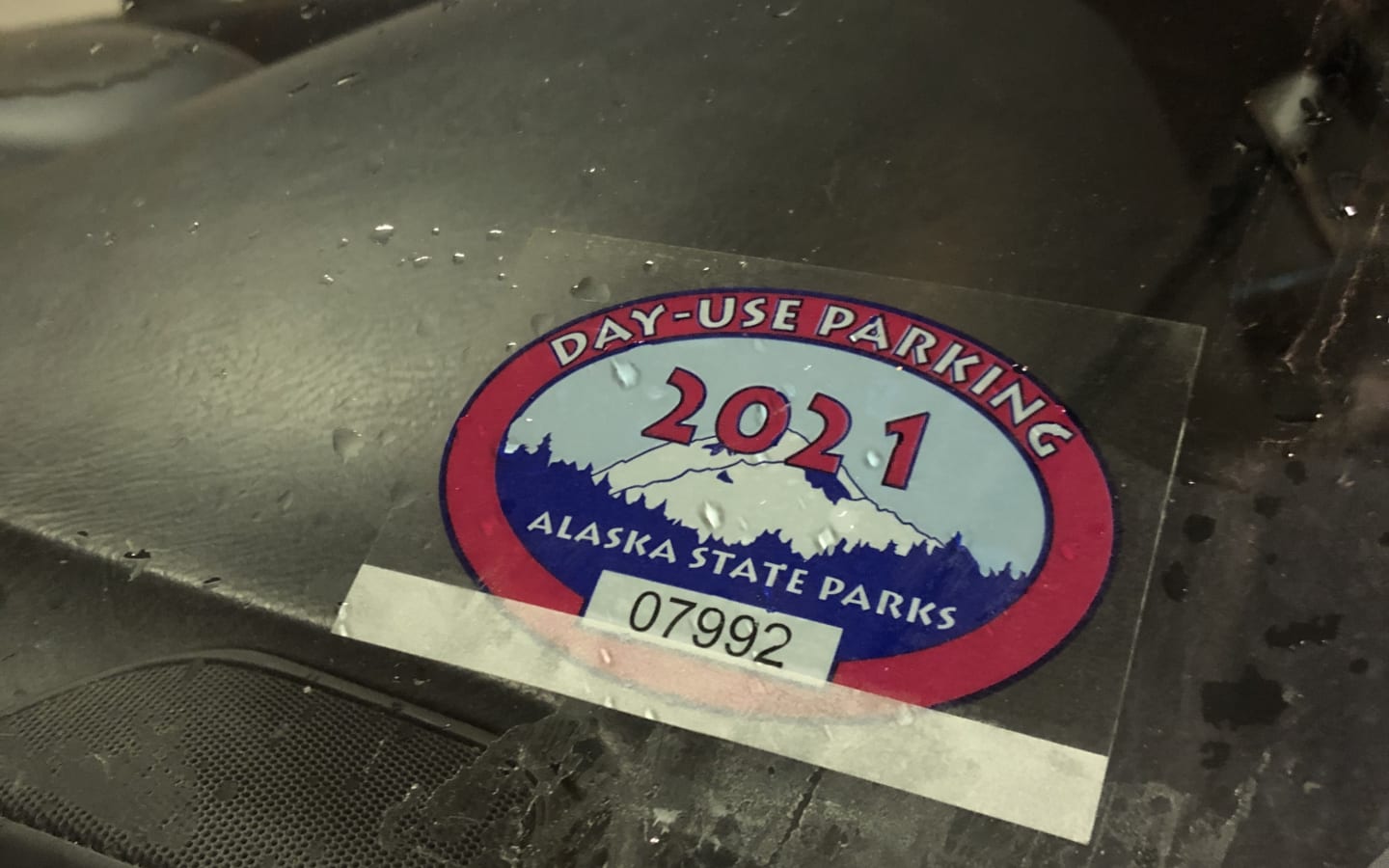 2008 Honda Pilot with SUV tent, lockable cargo bi for Rent in Anchorage, Alaska