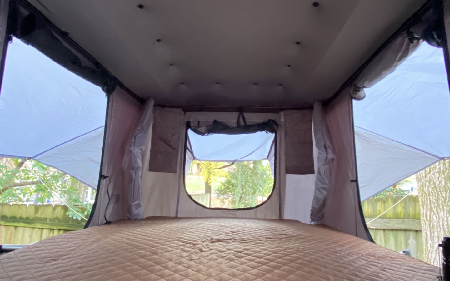 "Blue" - RunAway RangeRunner for Rent in Kansas City, Kansas | 1000 lbs ...