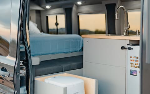 Jet - Arizona Camper Van for Rent in Phoenix, Arizona
