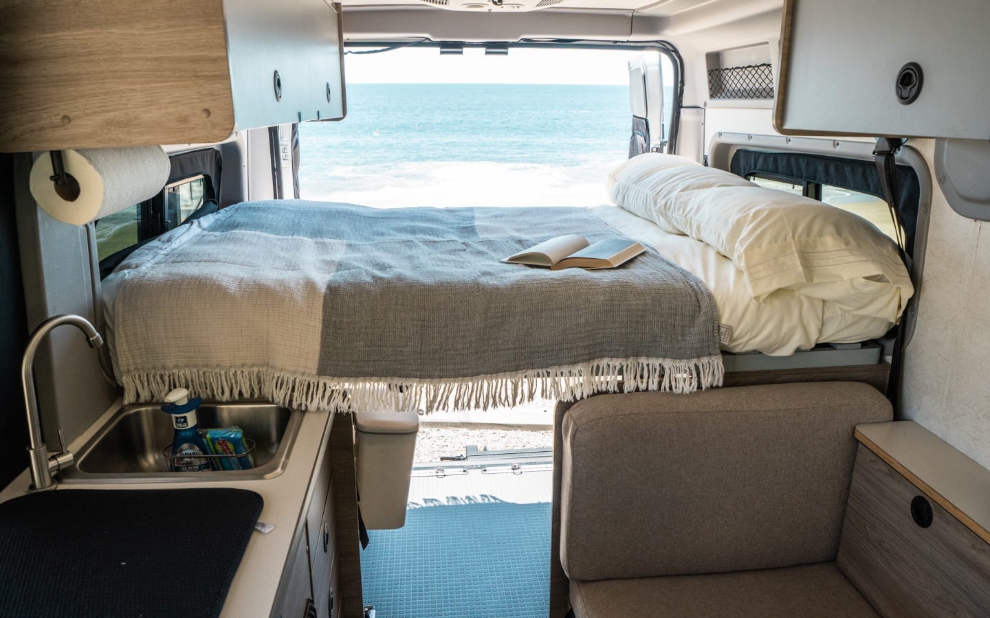 2022 Winnebago Solis Pocket for Rent in Redondo Beach, California