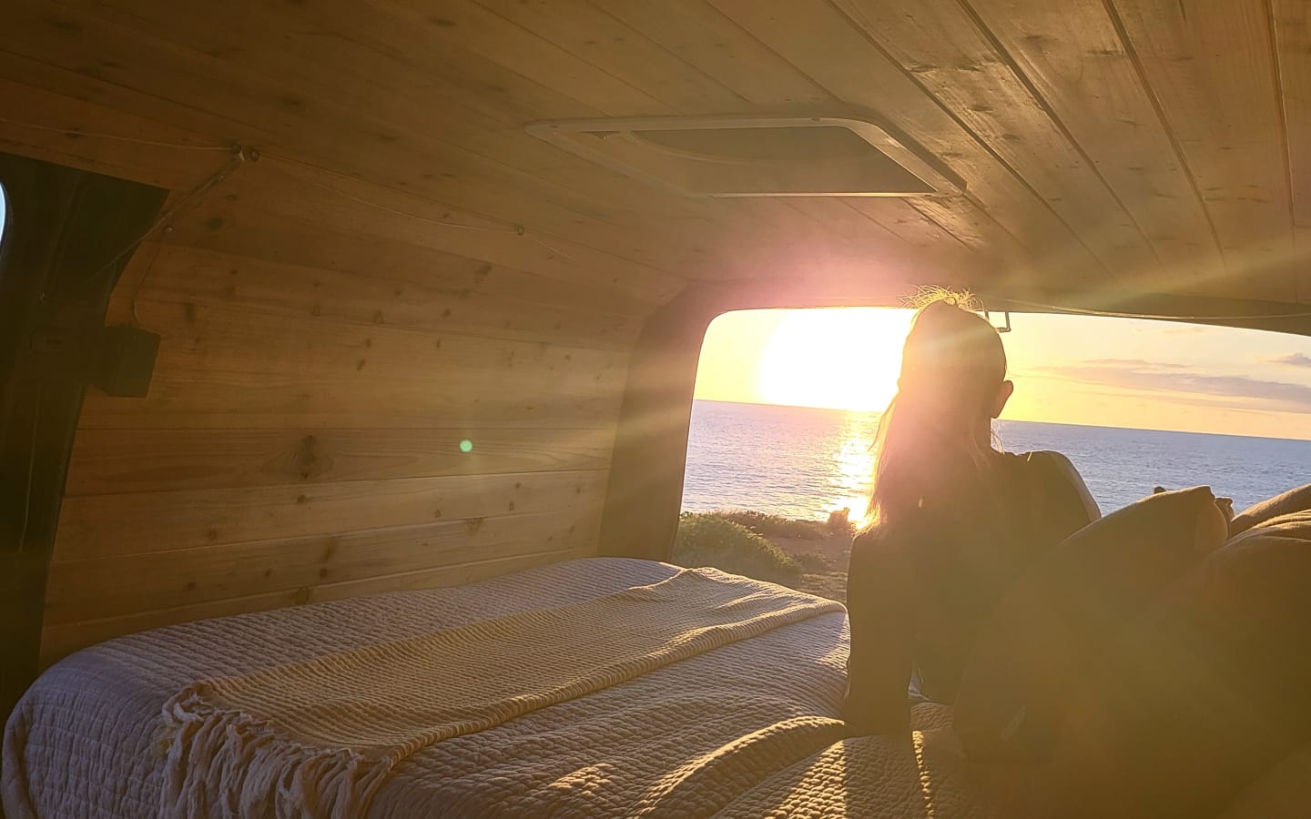 Hawaiian Rockstar Camper Van for Rent in , Hawaii