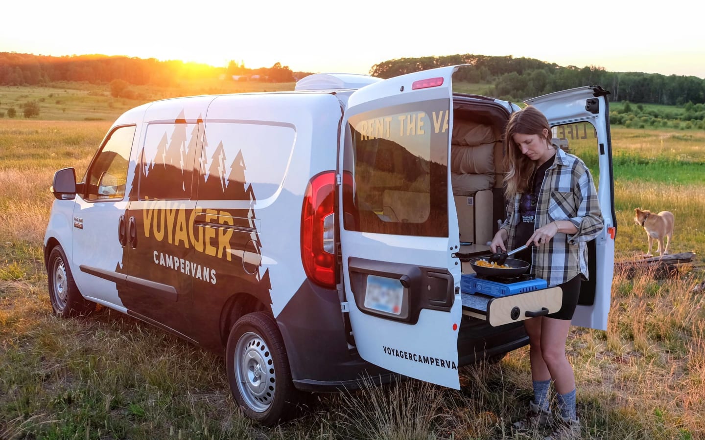 Voyager 2-Person Campervan - V3028 for Rent in Minneapolis, Minnesota