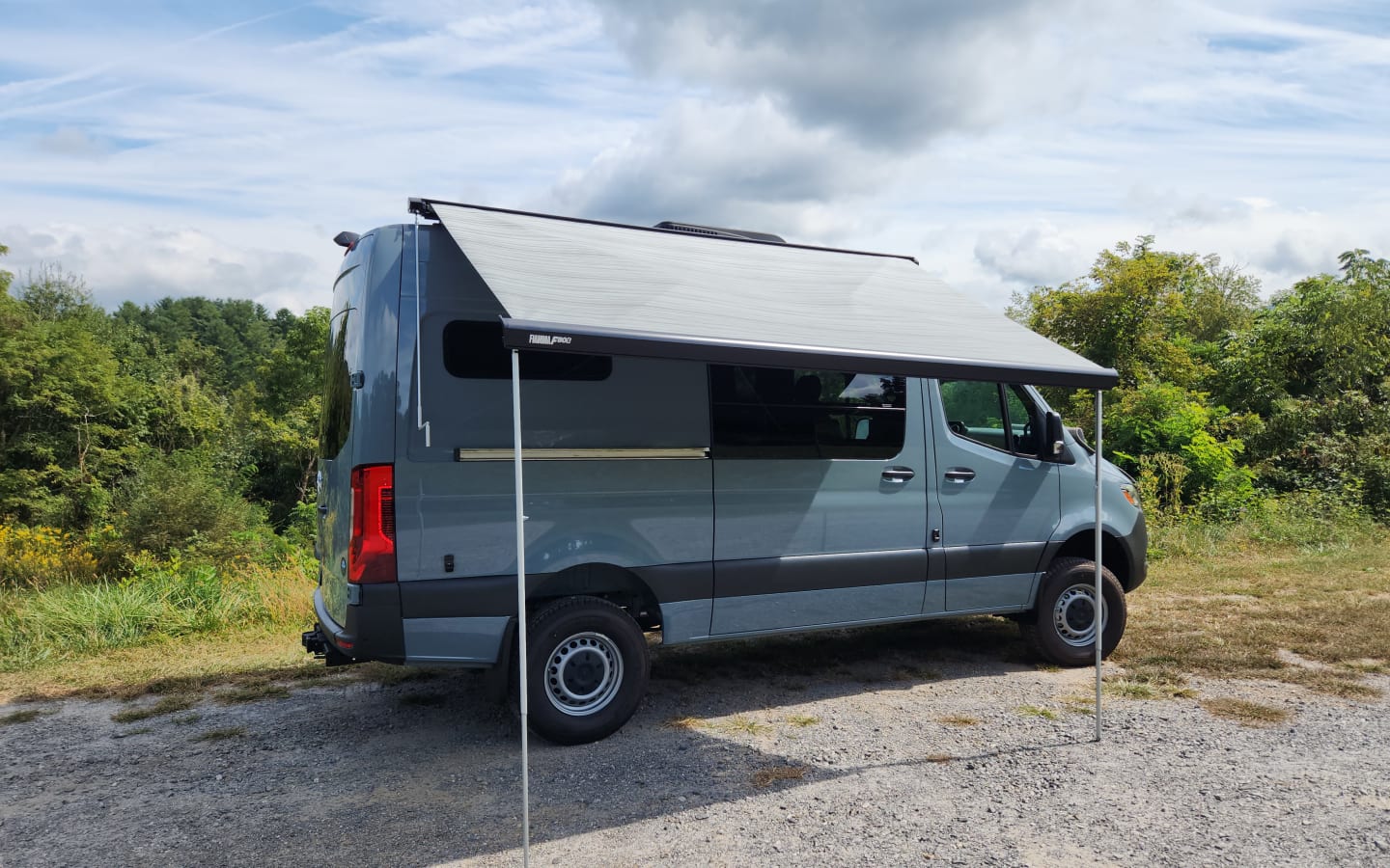 "Bedrock " Mercedes Sprinter 144" 4x4 camper van for Rent in Fairview ...