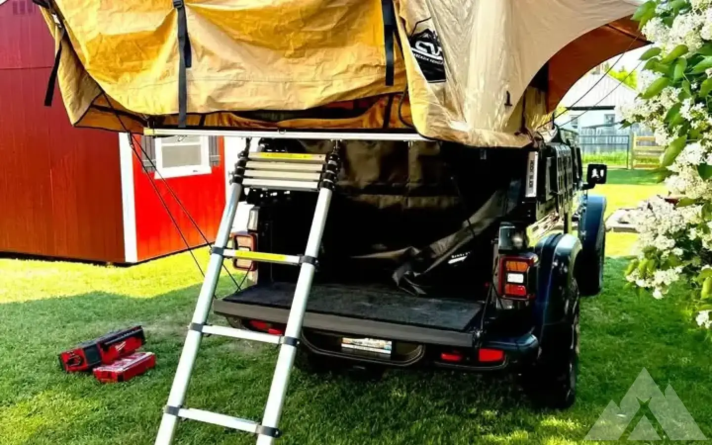 CVT rooftop tent with Rock Slide Engineering frame | Used Roof Top Tent ...