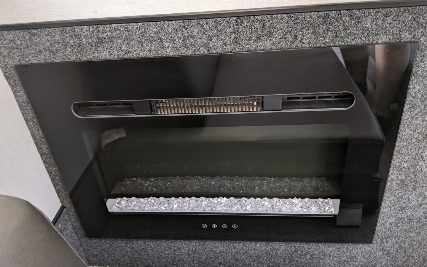 2023 InTech Luna Rover Teardrop for Rent in Kaysville, Utah | lbs, 15 ft