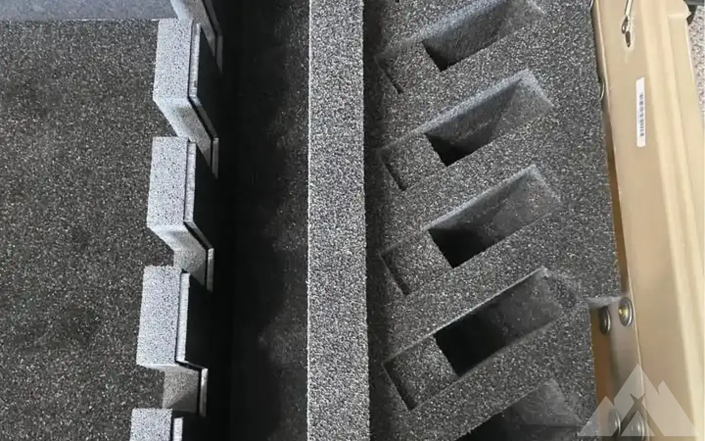 Pelican 472-463L-MM24 Pallet-Ready Case (Tan) – Used for $ 400.00 ...