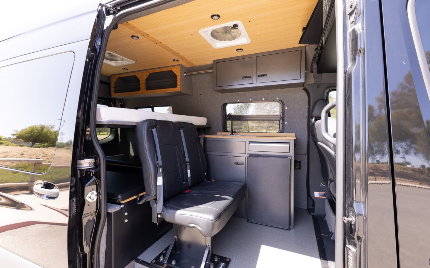 2022 Vanworks Switchback 4D for Rent in Huntington Beach, California